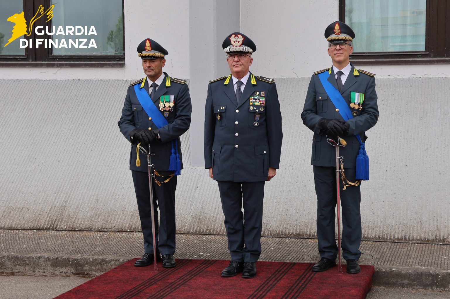 Cerimonia di avvicendamento al Comando Provinciale della Guardia di ...